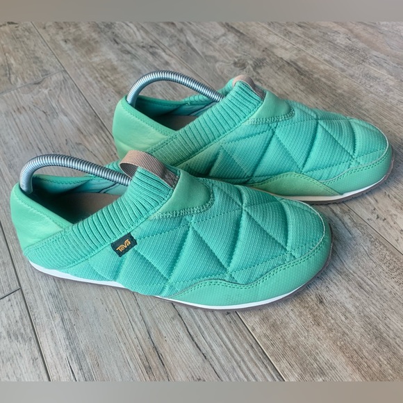 Teva | Shoes | Teva Reember Jadesheen Green Moc Slip On Size 1 | Poshmark